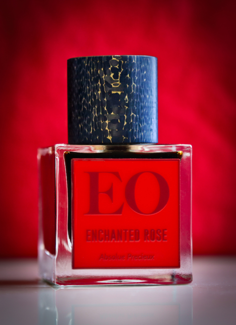 Enchanted Rose: Sinensis Tryfecta - Ensar Oud